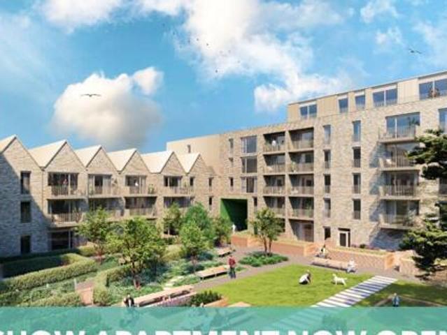 3 Bedroom Flat For Sale In Corstorphine, Edinburgh