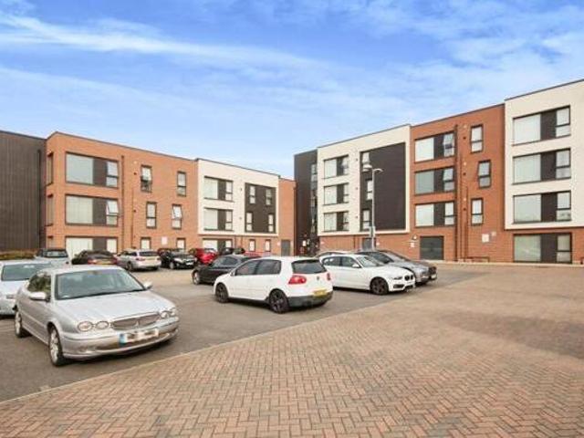 3 Bedroom Flat For Sale In Coventry, West Midlands