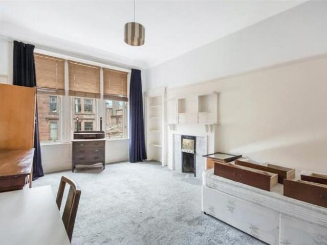 3 bedroom flat for sale in Cranworth Street, Hillhead, Glasgow, G12