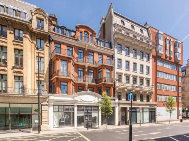 3 bedroom flat for sale in Great Portland Street, Fitzrovia, W1W
