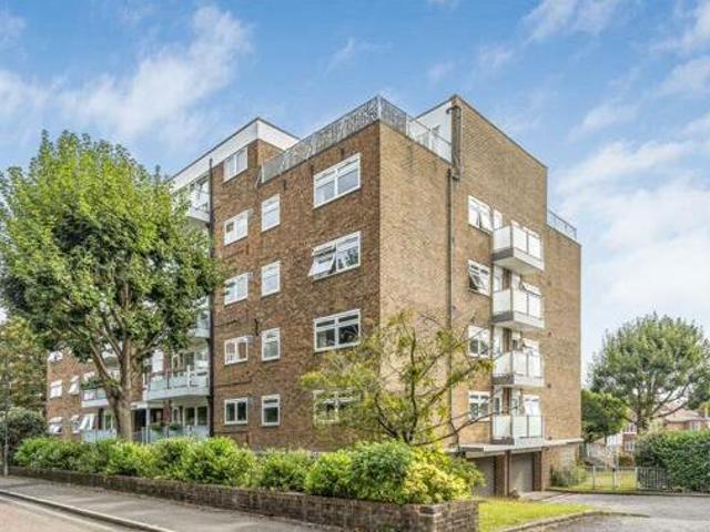 3 Bedroom Flat For Sale In Draxmont
