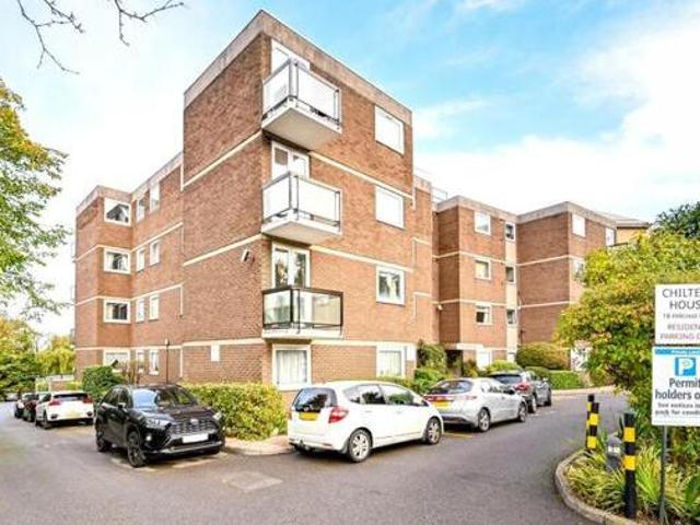 3 Bedroom Flat For Sale In Ealing, London