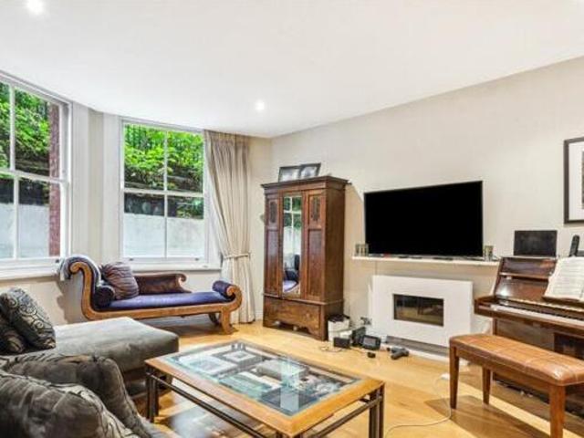 3 Bedroom Flat For Sale In Earls Court