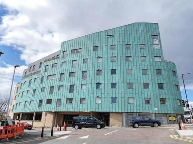 3 Bedroom Flat For Sale In Edinburgh