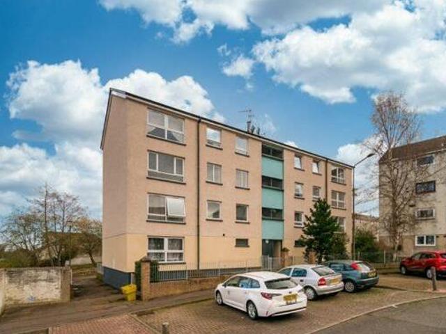 3 Bedroom Flat For Sale In Edinburgh