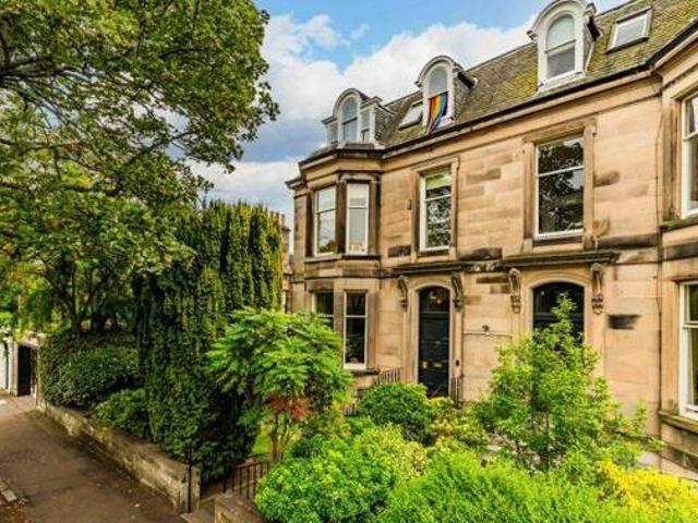 3 Bedroom Flat For Sale In Edinburgh