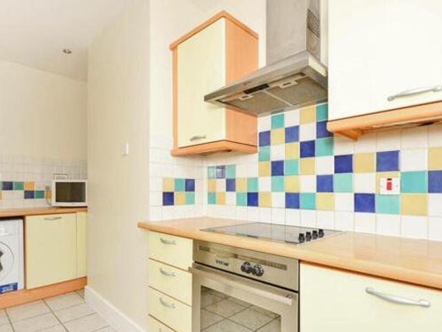 3 Bedroom Flat For Sale In Farringdon, London