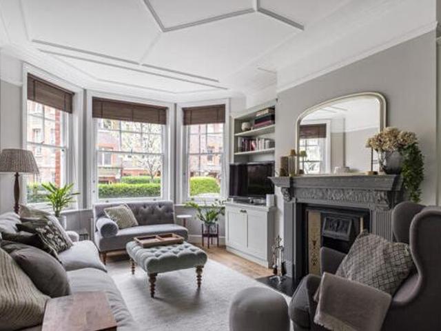 3 Bedroom Flat For Sale In Fieldway Crescent