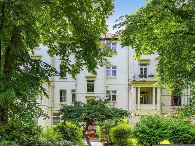 3 Bedroom Flat For Sale In Forest Hill
