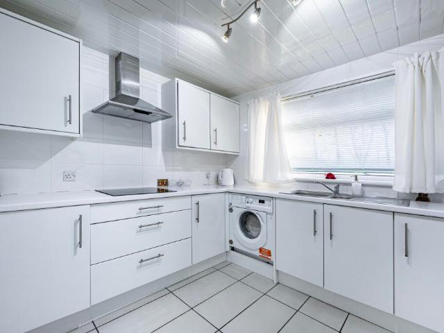3 bedroom flat for sale in Flat 0/1, 2 Glebe Court, Townhead, Glasgow, G4
