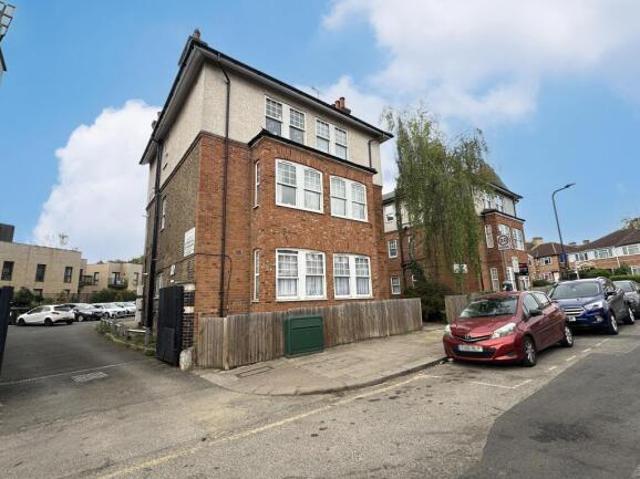 3 bedroom flat for sale in Flat 6 Victoria Mansions, Grange Road, Willesden, London, NW10