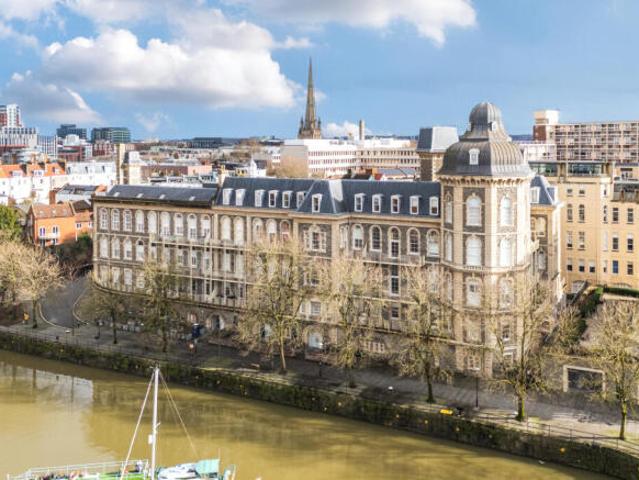 3 bedroom flat for sale in French Yard, Bristol, BS1