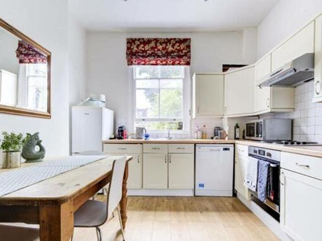 3 Bedroom Flat For Sale In Fulham, London