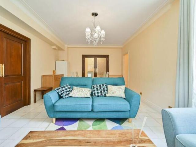 3 bedroom flat for sale in Fursecroft, Marylebone, London, W1H