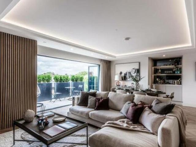 3 Bedroom Flat For Sale In Golders Green