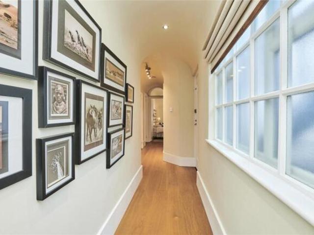 3 bedroom flat for sale in Grove Hall Court, Hall Road, NW8
