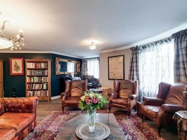 3 Bedroom Flat For Sale In Greville Road, London