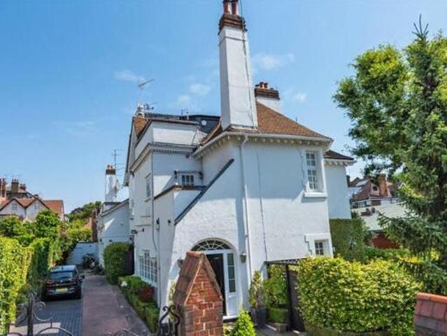 3 Bedroom Flat For Sale In Hampstead