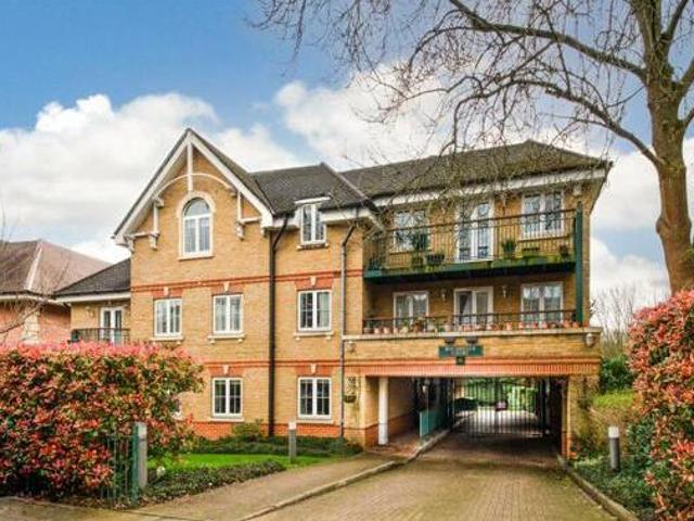 3 Bedroom Flat For Sale In Hendon