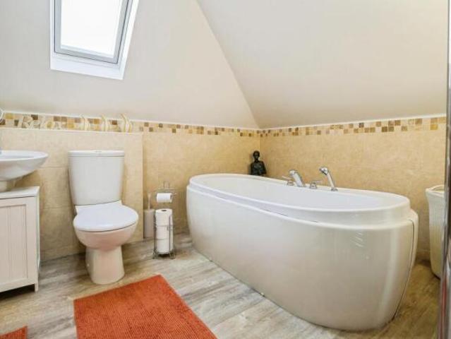 3 bedroom duplex for sale in Hoole Road, Chester, Cheshire, CH2