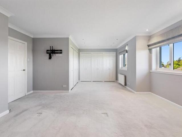 3 bedroom flat for sale in Humbie Court, Newton Mearns, G77