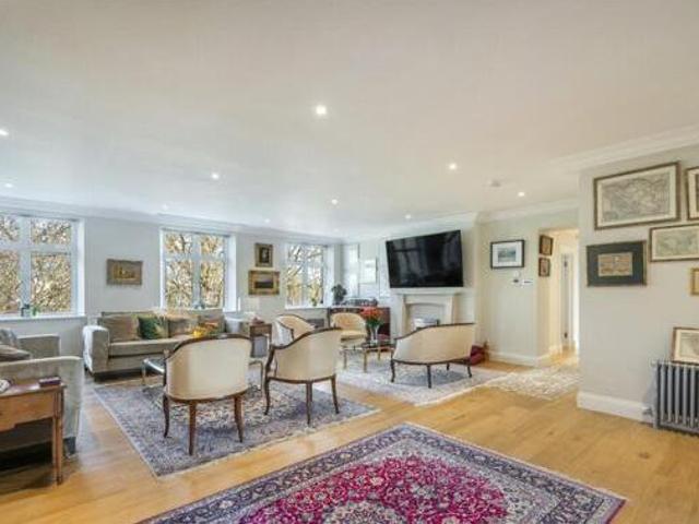 3 Bedroom Flat For Sale In Hyde Park