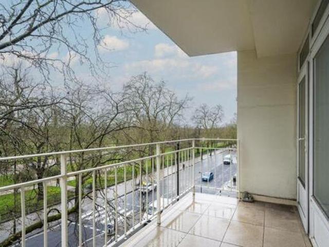 3 Bedroom Flat For Sale In Hyde Park Square, London
