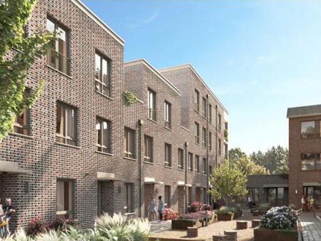 3 Bedroom Flat For Sale In Kennington, London