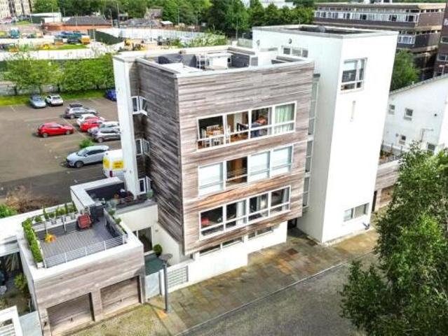 3 bedroom flat for sale in Lanark Street, GLASGOW, Lanarkshire, G1