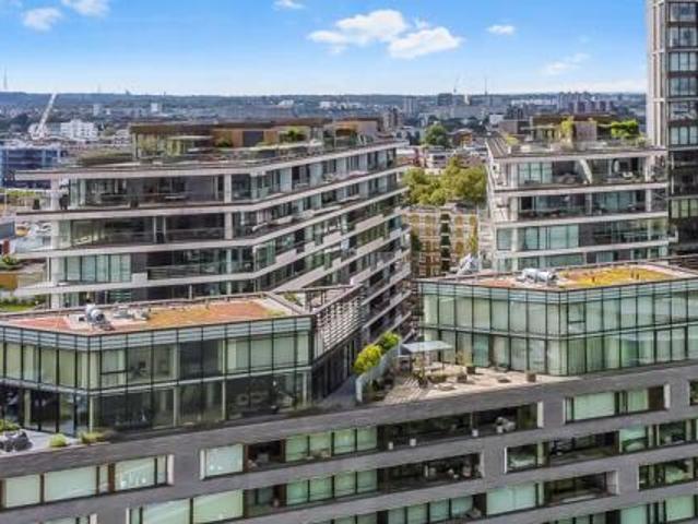 3 Bedroom Flat For Sale In London