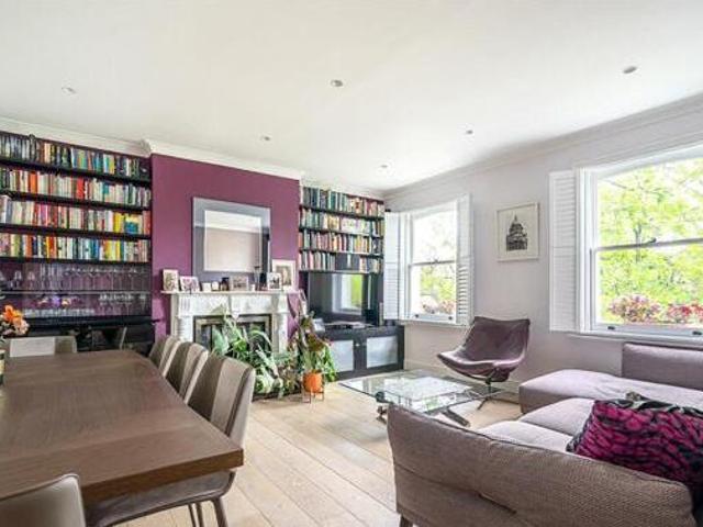 3 Bedroom Flat For Sale In London