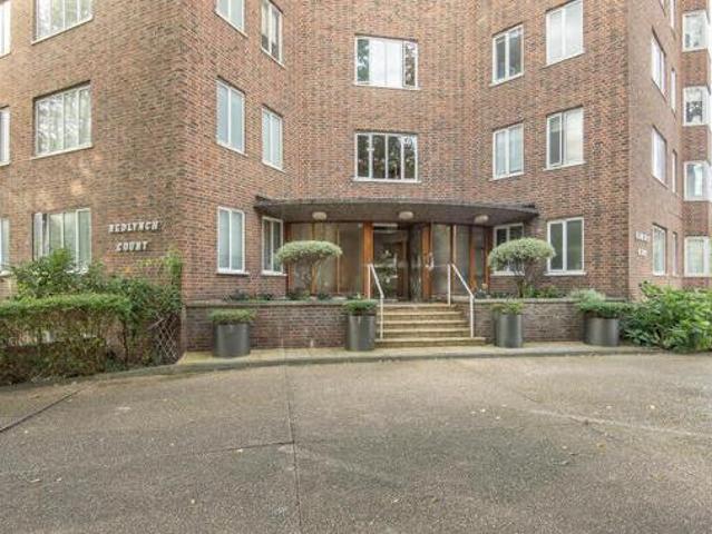 3 Bedroom Flat For Sale In London
