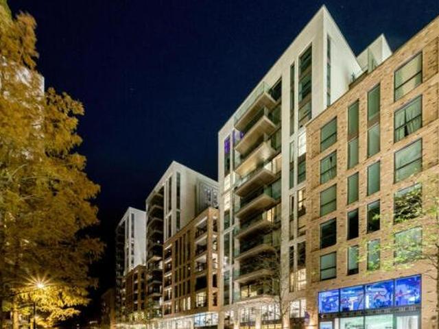 3 Bedroom Flat For Sale In London