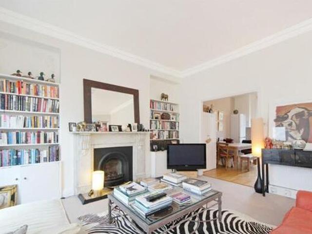 3 Bedroom Flat For Sale In London