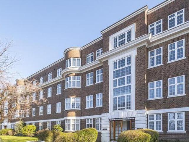 3 Bedroom Flat For Sale In London