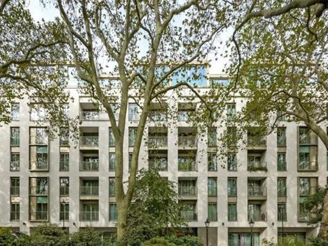 3 Bedroom Flat For Sale In London