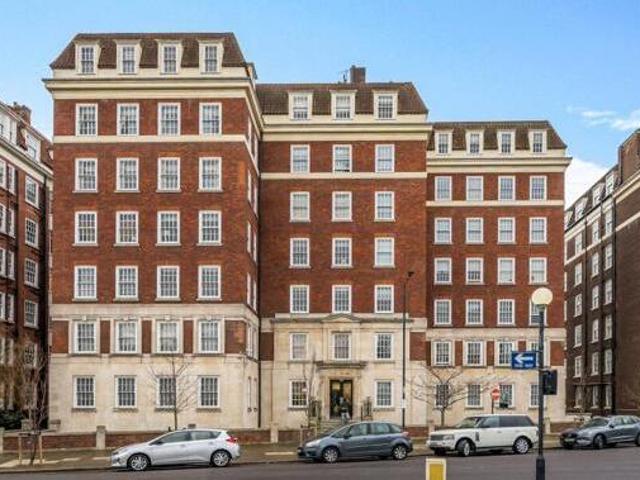 3 Bedroom Flat For Sale In London