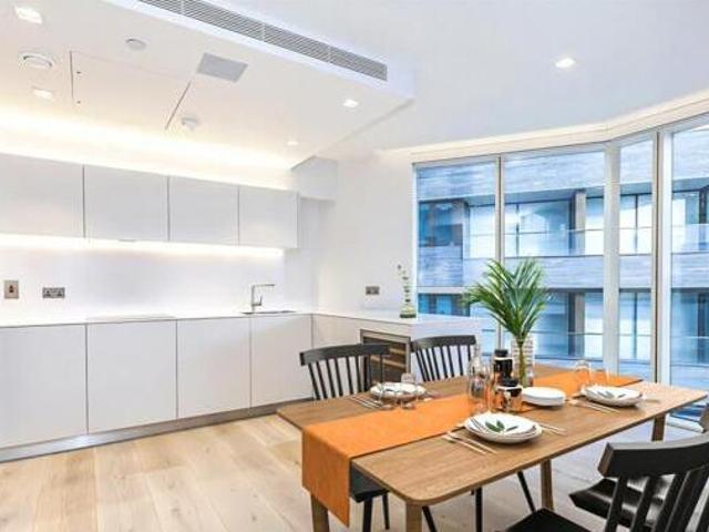 3 Bedroom Flat For Sale In London