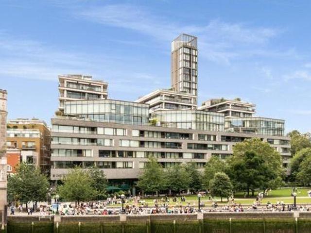3 Bedroom Flat For Sale In London