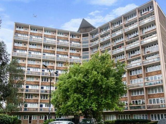 3 Bedroom Flat For Sale In London