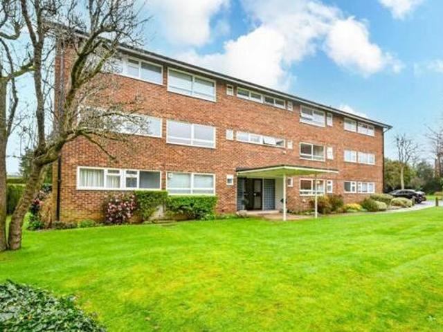 3 Bedroom Flat For Sale In London Road, Guildford
