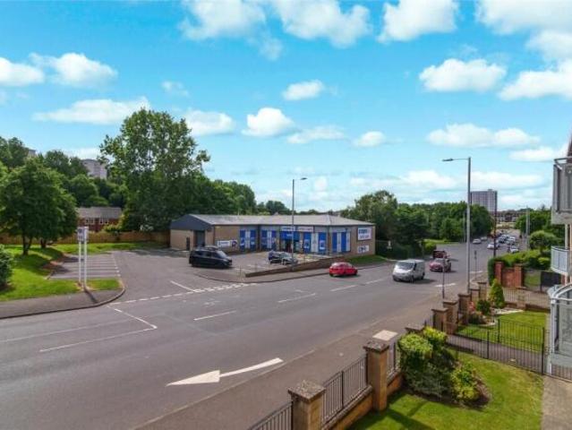 3 bedroom flat for sale in Mamore Street, Glasgow, City, G43