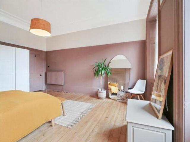 3 bedroom flat for sale in Mansionhouse Road, GLASGOW, Lanarkshire, G41