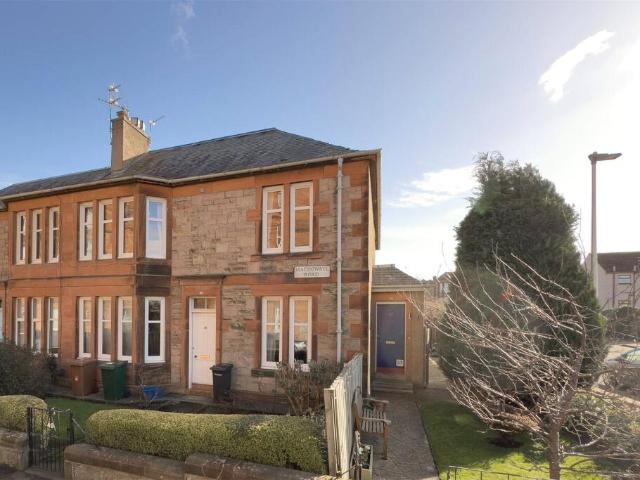 3 bedroom flat for sale in MacDowall Road, Blackford, Edinburgh, EH9