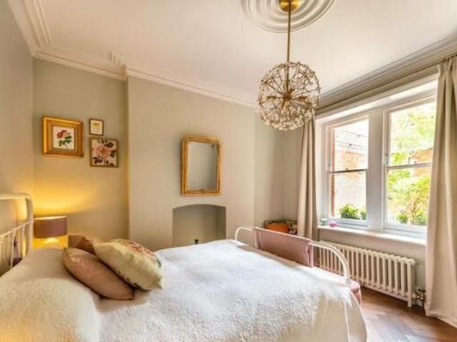 3 Bedroom Flat For Sale In Maida Vale, London