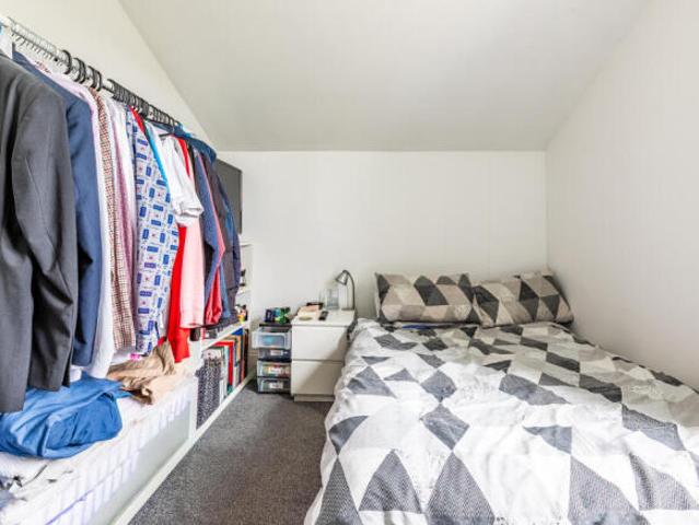 3 bedroom flat for sale in Maple Road, Horfield, Bristol, BS7