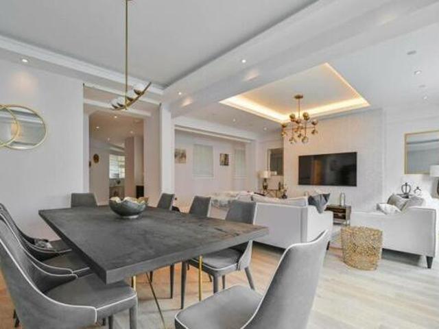 3 Bedroom Flat For Sale In Marylebone, London