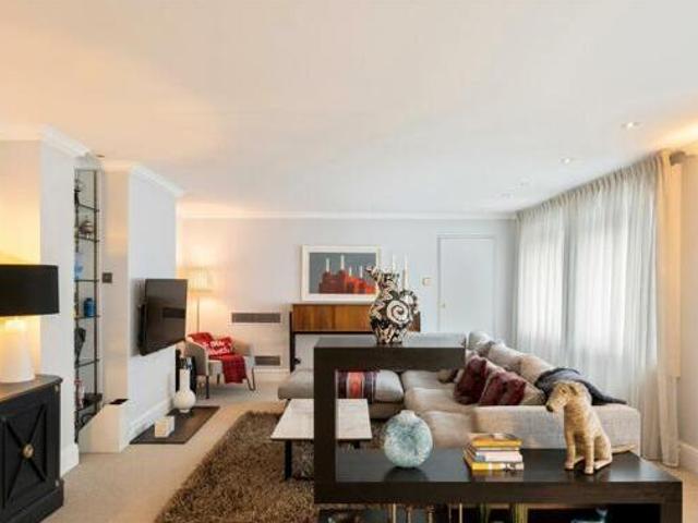 3 Bedroom Flat For Sale In Mayfair, London