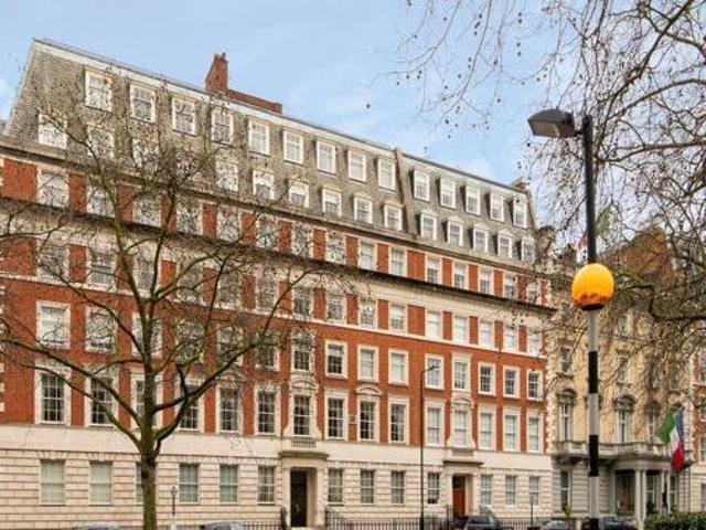 3 Bedroom Flat For Sale In Mayfair, London