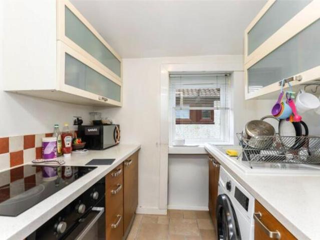 3 bedroom flat for sale in Millport Avenue, Glasgow, City, G44